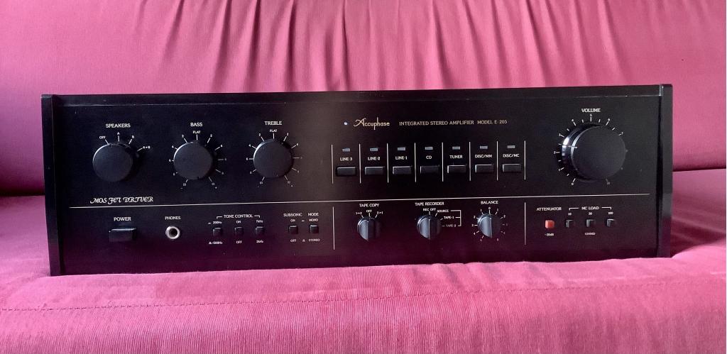 Accuphase E 205 (6399824020) | Gebrauchtgerät | Vollverstärker ...