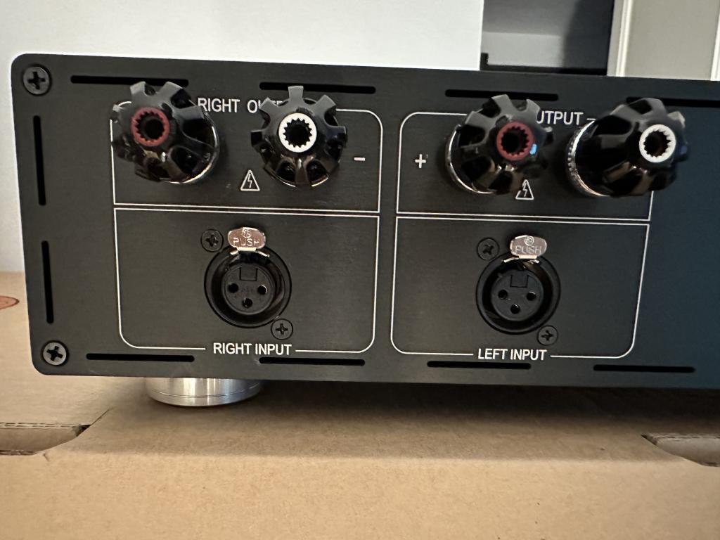 Diverse / Andere Power Amplifier VTV 1ET-400A SE with Tube Buffer ...