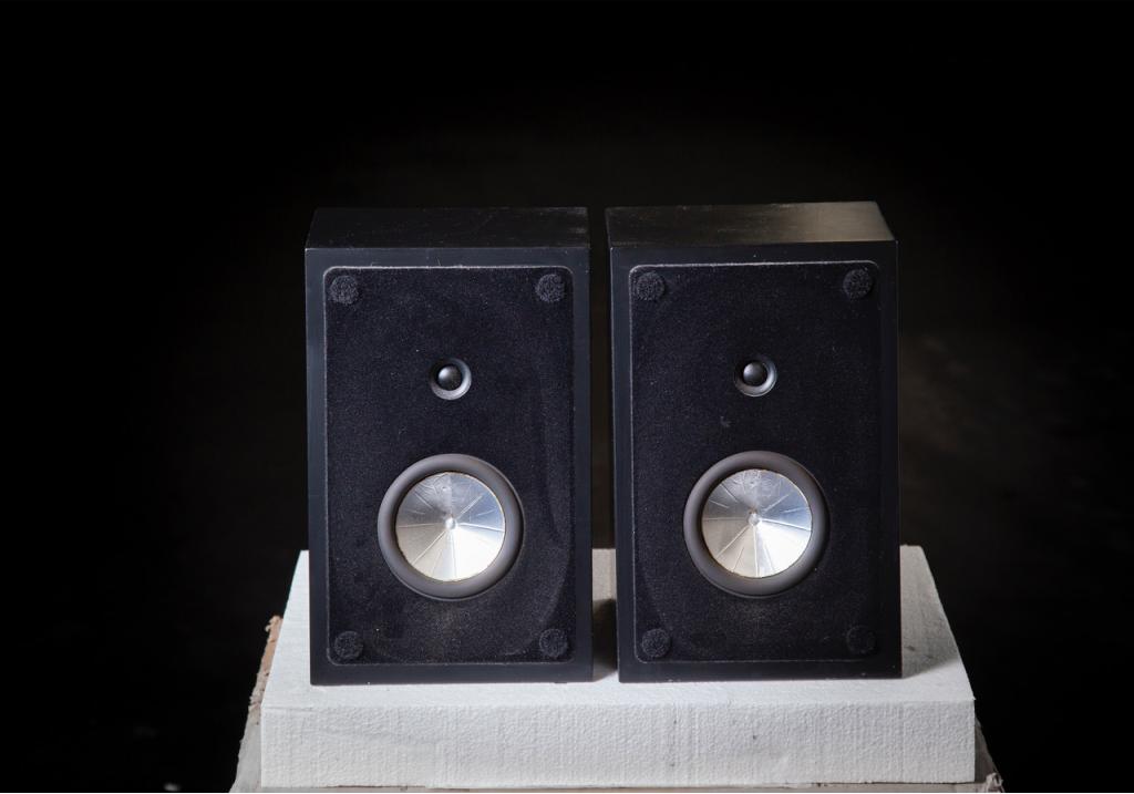 Ensemble Ensemble: 3 PA-1 Reference loudspeakers plus two Profundo woofers: SOLD (6557999301 ...