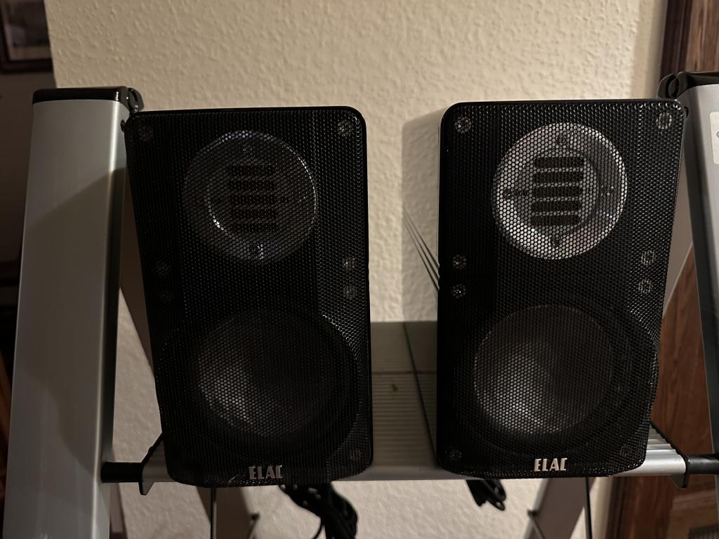 Elac 305 CE Schwarz Lack Hochglanz (6765928432) | Gebrauchtgerät ...