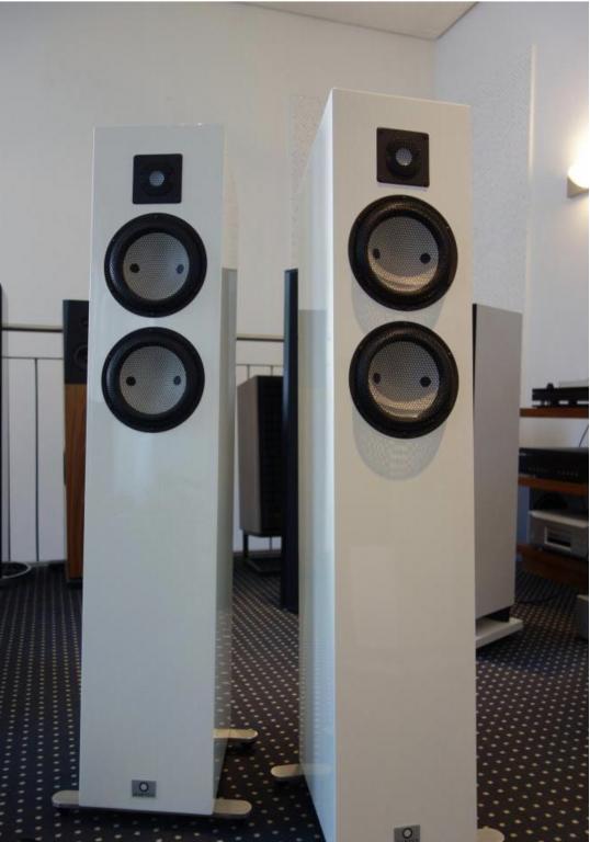 Marten Design Miles 5 (6882742514) | Neugerät | Standlautsprecher ...