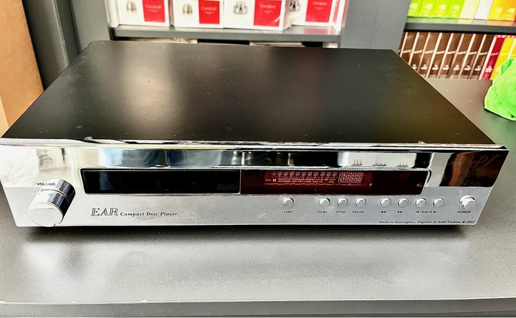 EAR Yoshino EAR Acute 3 CD Player (7055633763) | Gebrauchtgerät | CD ...