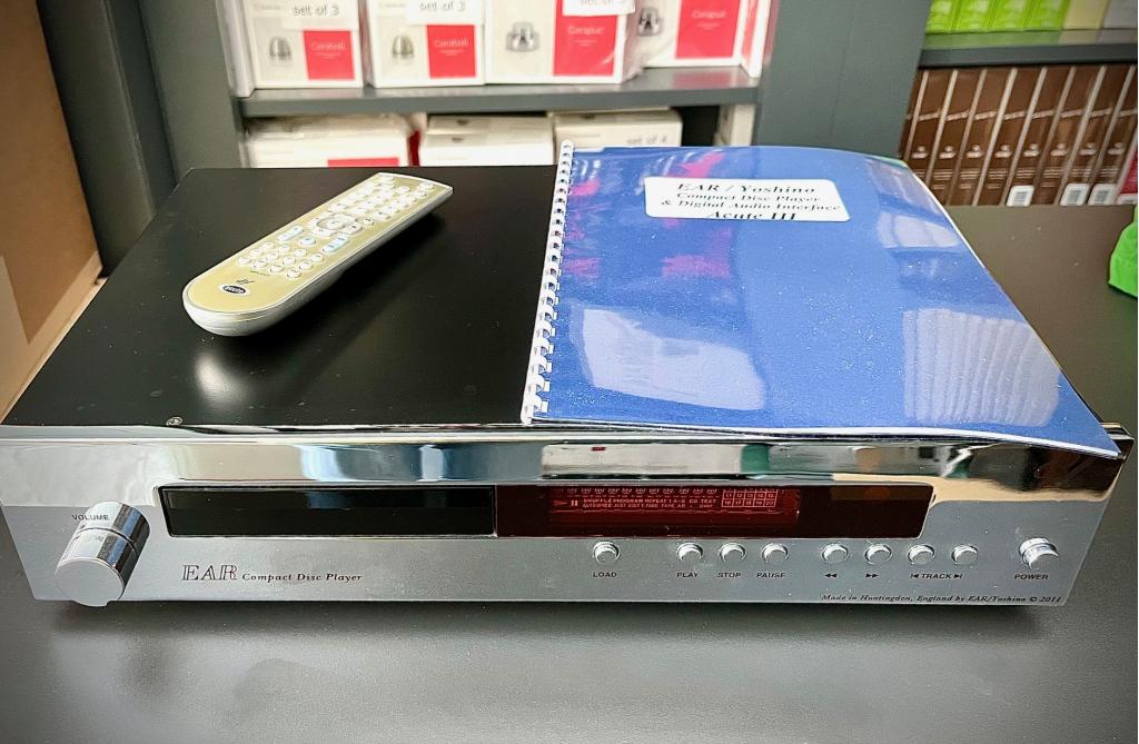 EAR Yoshino EAR Acute 3 CD Player (7055633763) | Gebrauchtgerät | CD ...