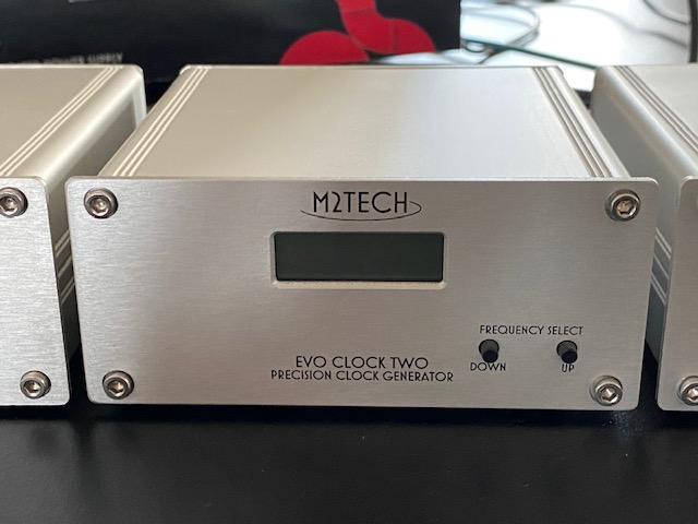 M2TECH m2tech / Manunta Evo Two Hiface, Clock und Supply USB to SPDIF ...