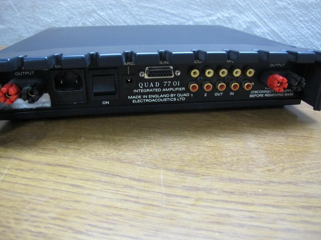 Quad Quad 77 Komplettsystem Vollverstärker, CD-Player und Tuner ...