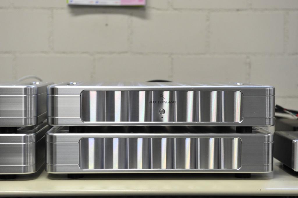 Jeff Rowland Model 12 (7409835079) | Gebrauchtgerät | Digital ...