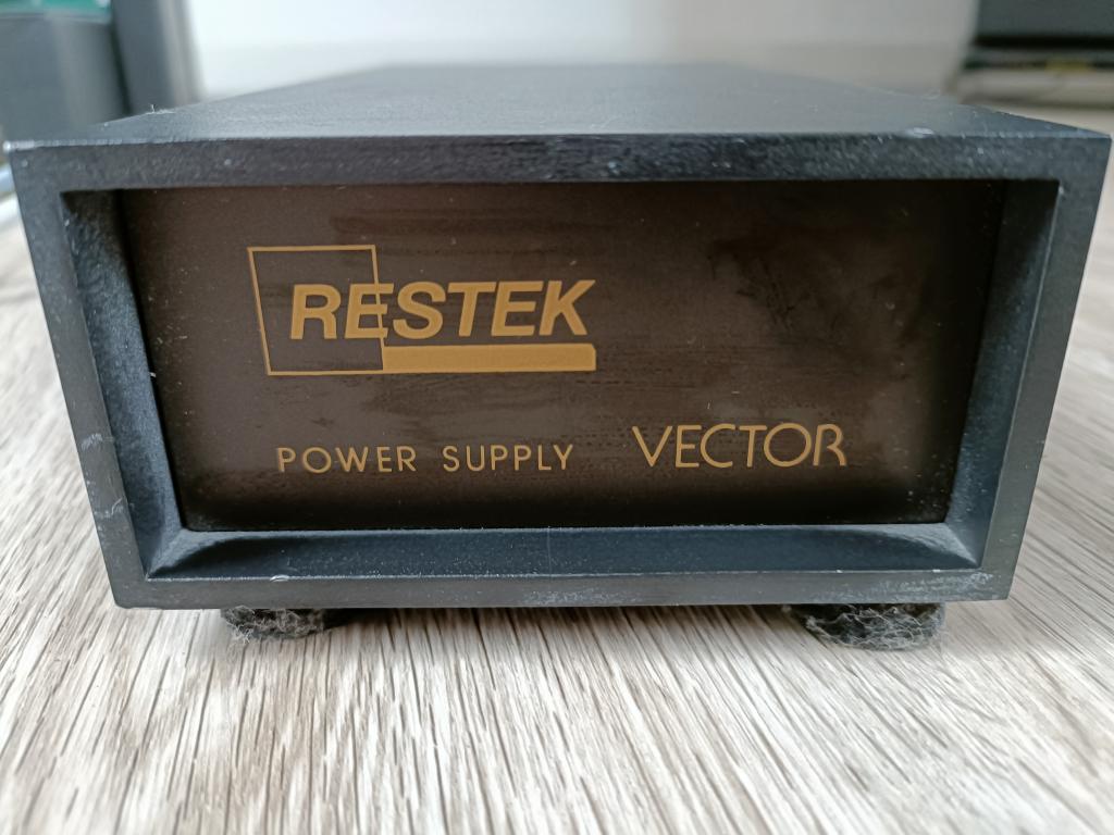 Restek Restek Vorverstärker Vector in chrom (744879544) | Second-hand ...