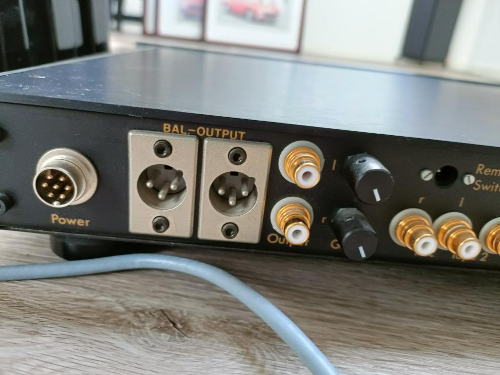 Restek Restek Vorverstärker Vector in chrom (744879544) | Second-hand ...