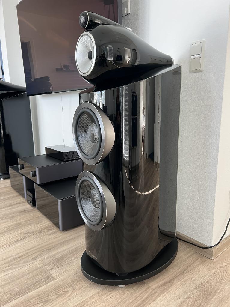 B&W Setup B&W 800 D3 Diamond + 2x Rotel Michi M8 Monoblock + 1x Rotel ...
