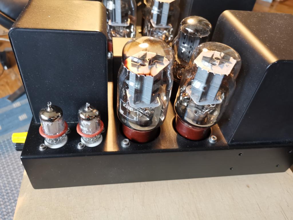 Quad Mono Röhrenendstufen ii (7656562316) | Gebrauchtgerät | Röhren ...