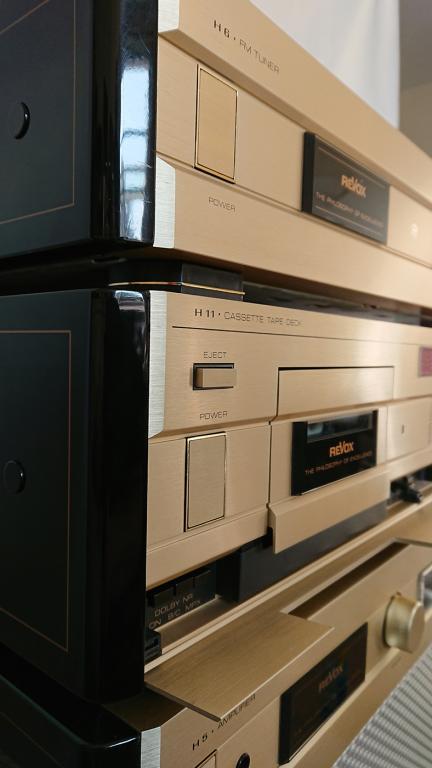 Revox The Philosophy of Excellence Revox System: Revox H6 FM Tuner ...