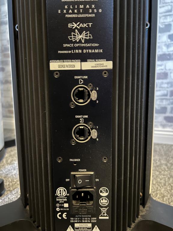 LINN Linn Klimax Exakt 350 Hochglanz Weiß, schwarze Arrays, Top ...