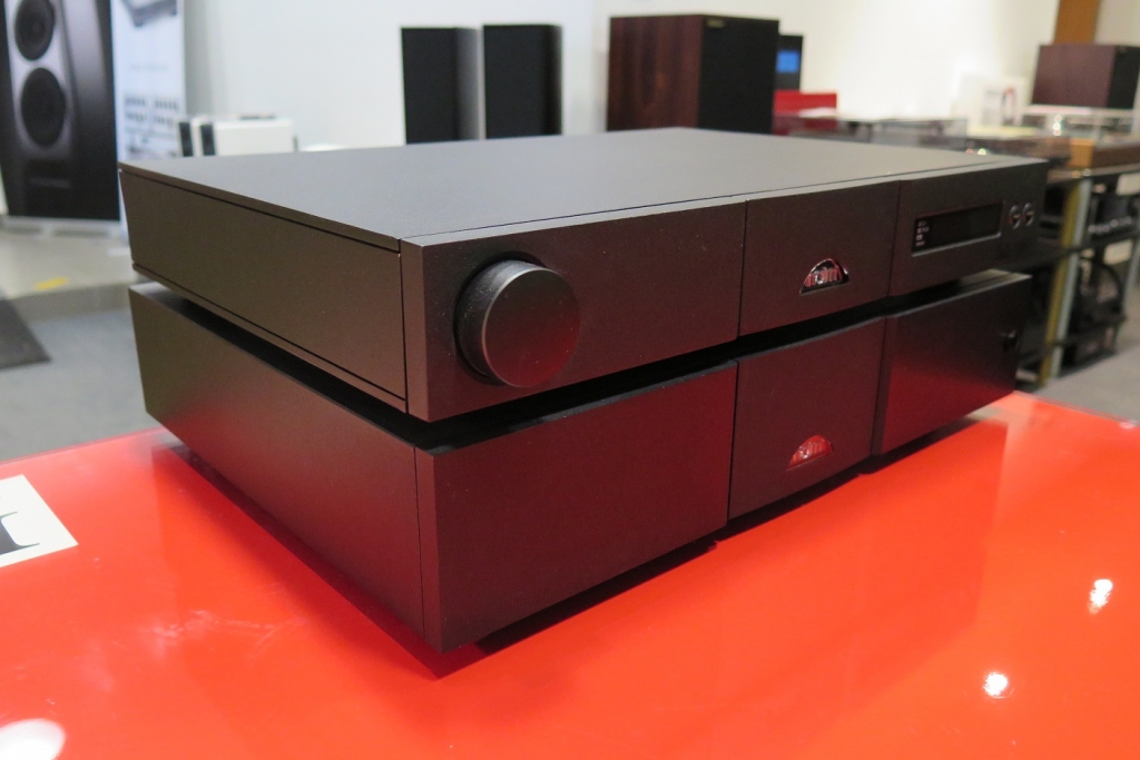 Naim Audio AV2 + NAP200 (8125632424) | Gebrauchtgerät | Surround ...