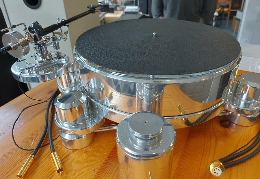 Acoustic Solid Machine mit Pluto-Tonarm 5A Brinkmann PI (8150673595 ...