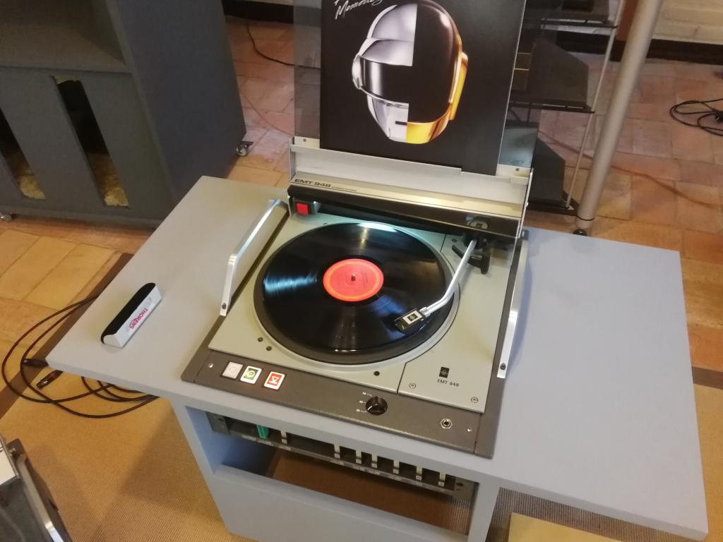 EMT EMT 948 BROADCAST TURNTABLE (8185916756) | Gebrauchtgerät ...