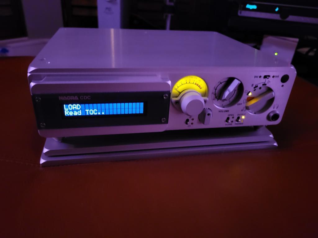 Nagra Professional Nagra Professional CDC Player / DAC / Preamp / VFS ...
