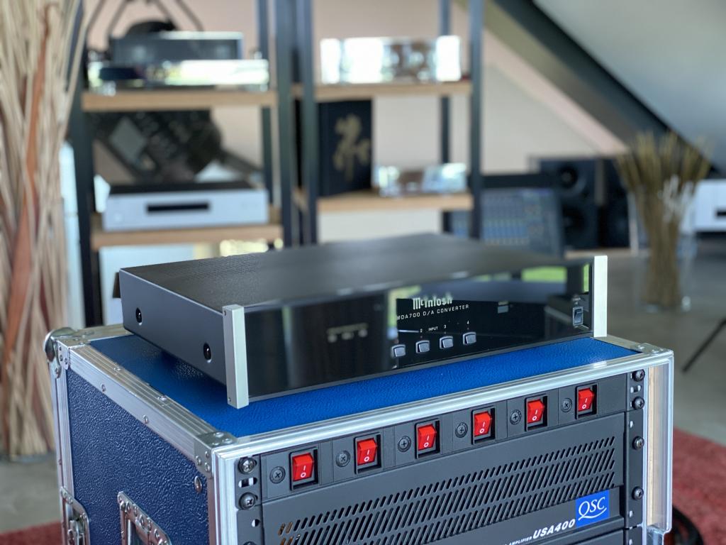 McIntosh MDA700 D/A Converter (8244443102) | Gebrauchtgerät | D/A ...
