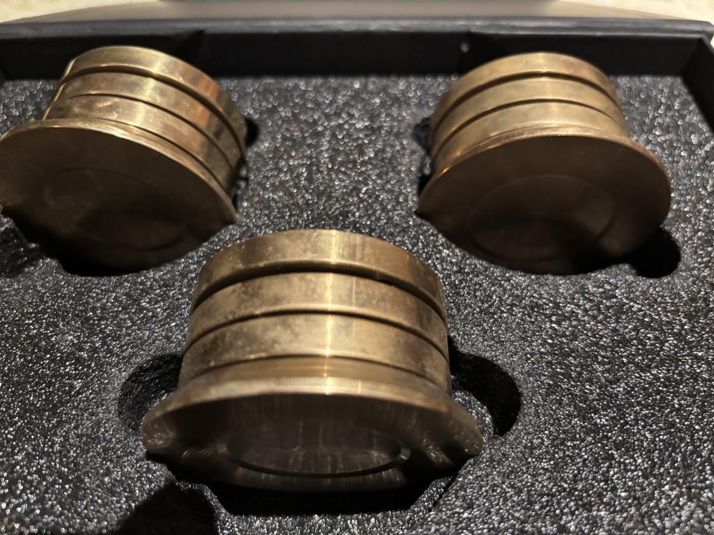 ABSOLARE STABILIAN BRONZE FEET - ULTRA TUNING FEET aus Demo ...