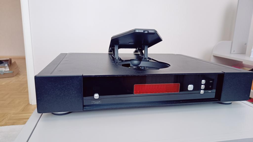 Rega Saturn-R (837333573) | Gebrauchtgerät | CD Player | Angebot auf ...