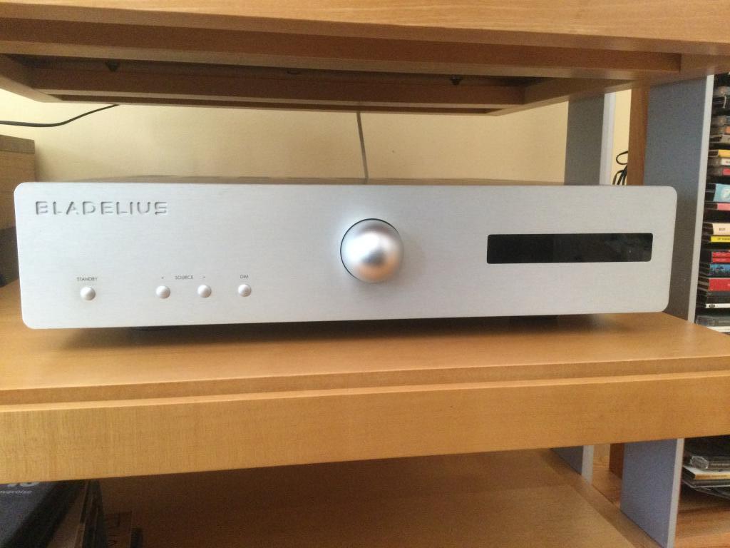 Bladelius Tyr Mk II Novitas (8441506075) | Gebrauchtgerät | Transistor ...