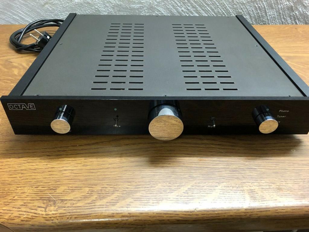 Octave Octave HP-200 HP200 High End Röhrenvorstufe geserviced ...