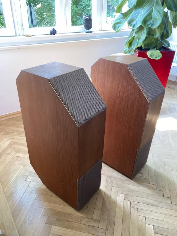 Lowther Dual-Position Acousta (8777533057) | Second-hand device ...