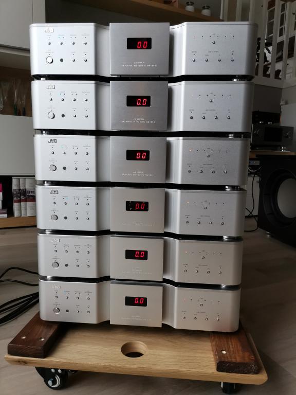 JVC AX-M9000 (6x) + RM-RE9000 (1x) (8802322649) | Gebrauchtgerät ...