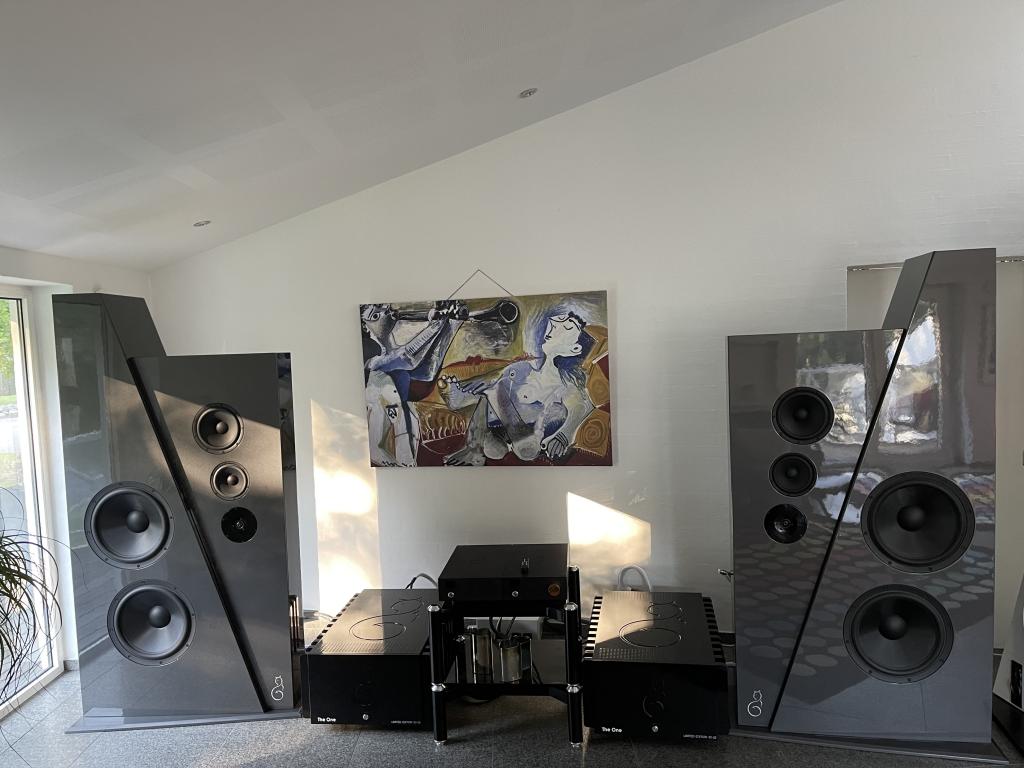 Danish Audio Design The Black Diamond (8875101267) | Ausstellungsstück ...