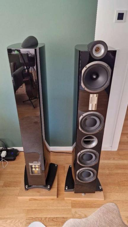 Triangle Genese Lyrr (8891481393) | Gebrauchtgerät | Standlautsprecher ...