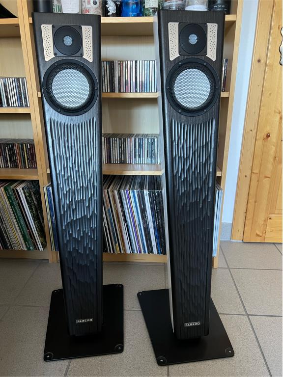 Albedo Aptica MKII SE (8953369692) | Ausstellungsstück ...