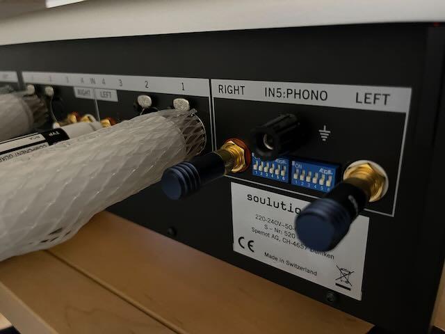 Soulution Audio 520 Preamplifier with Phono Preamp (9182436231 ...