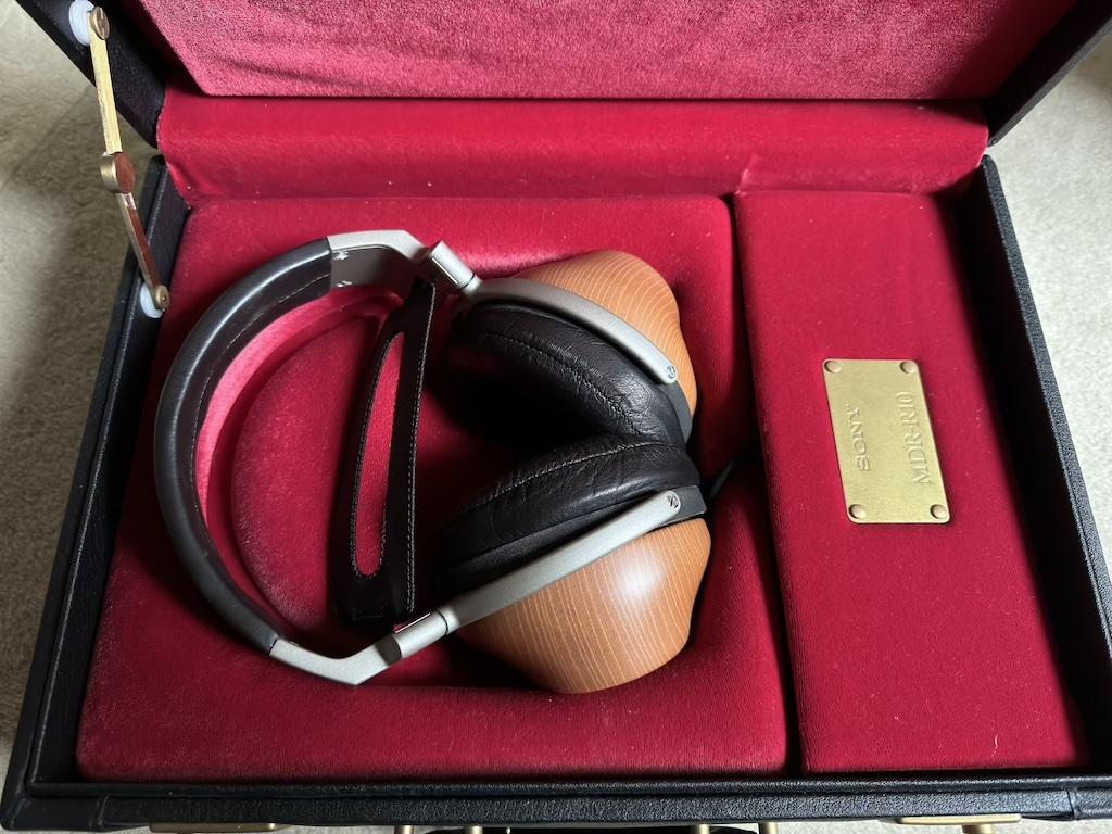 Sony MDR-R10. Rare. Mint condition (9192716452) | Neugerät | Kopfhörer ...