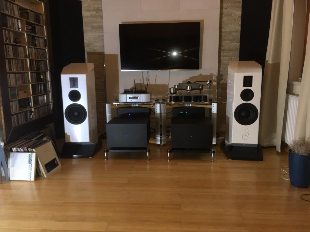 Danish Audio Design The Sapphire (9231927831) | Ausstellungsstück ...