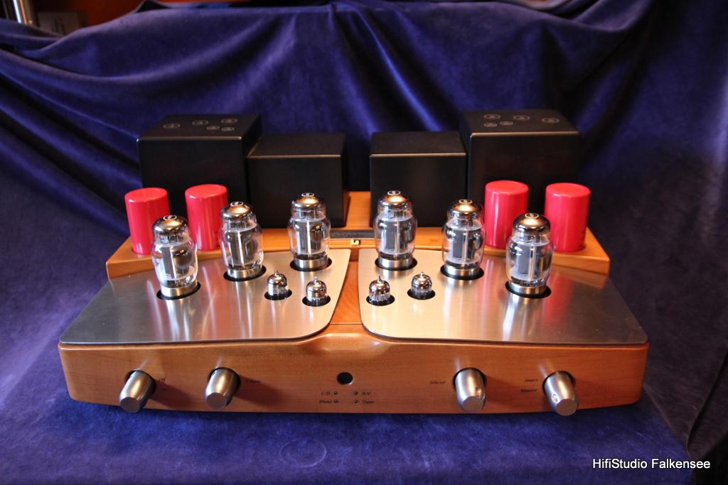 Unison Research Performance Anniversary (9262251485) | Second-hand ...