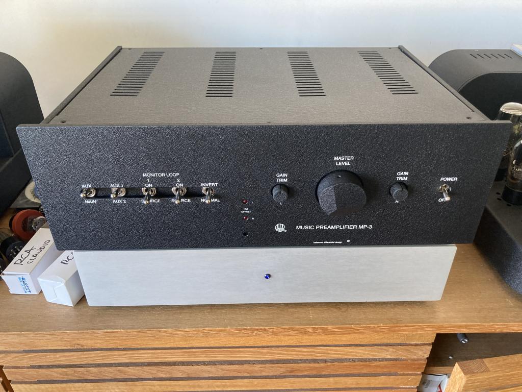 Atma-Sphere Music Systems Tube preamplifier & phono amplifier MP-3 MK3 ...
