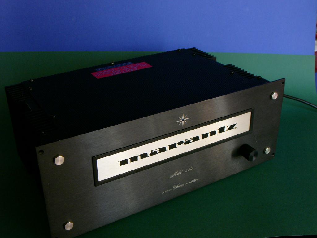 Marantz # MODEL 240 # power stereo amplifier im technisch einwandfreien ...