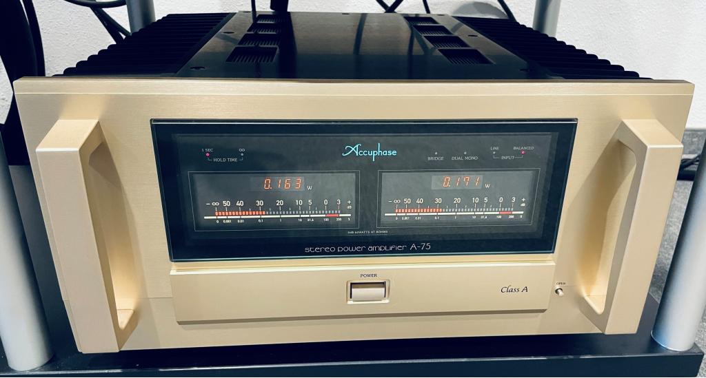 Accuphase A-75 P.I.A. (9491926083) | Gebrauchtgerät | Endverstärker ...