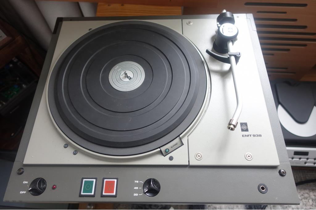 EMT EMT 938 Direct drive turntable plus EMT tonearm (9536528388 ...