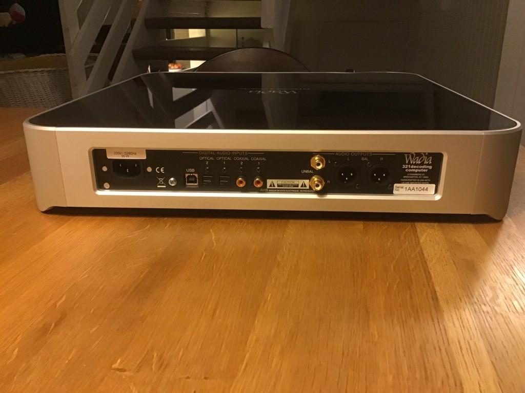 Wadia 321 (9623122681) | Gebrauchtgerät | D/A Wandler | Angebot auf ...