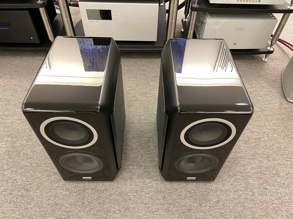 TAD Technical Audio Devices Laboratories CE-1 (with ST2 stands ...