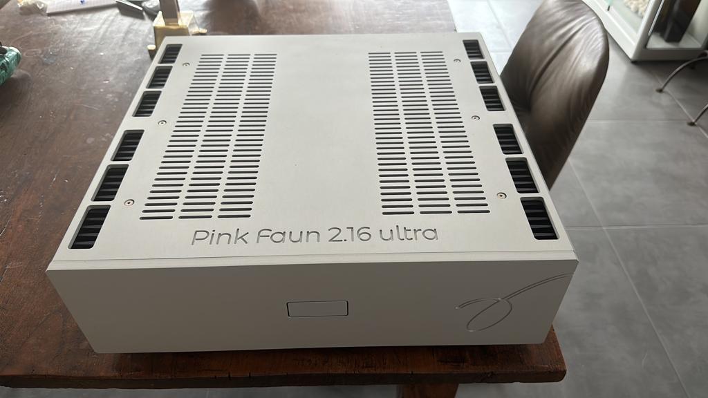 Pink Faun 2.16 Ultra + several optional board and digital cable ...